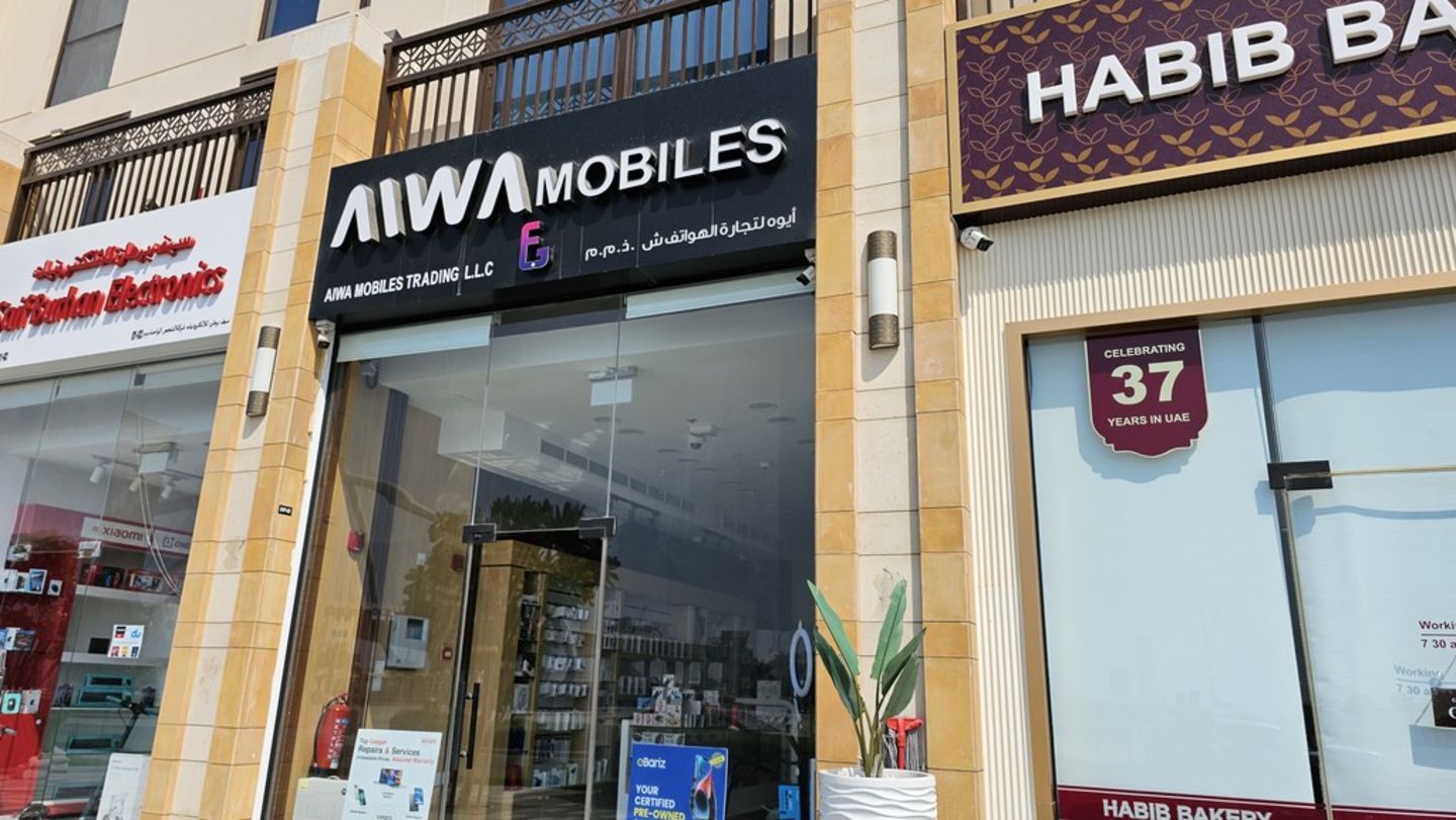 Aiwa Mobiles Trading(Consumer Electronics) in Corniche Deira, Dubai ...
