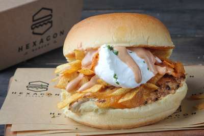 Hexagon Burger(Restaurants & Bars) in Al Rashidiya, Dubai - HiDubai