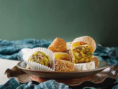 Chocolala(Bakeries, Desserts & Sweets) in Nadd Al Hammar, Dubai - HiDubai