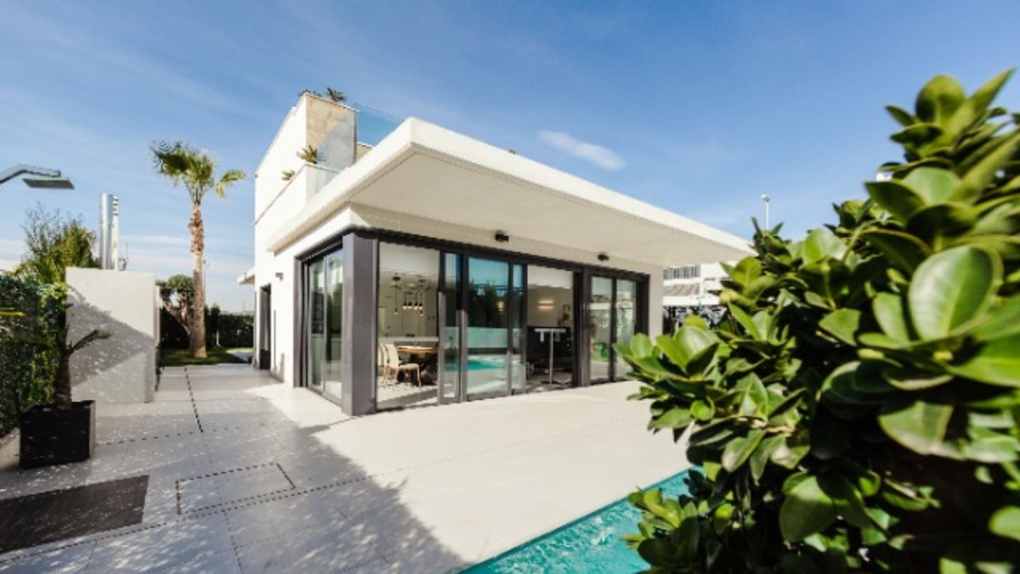 MAF Contracting(Construction & Renovation) in Al Quoz 4, Dubai - HiDubai