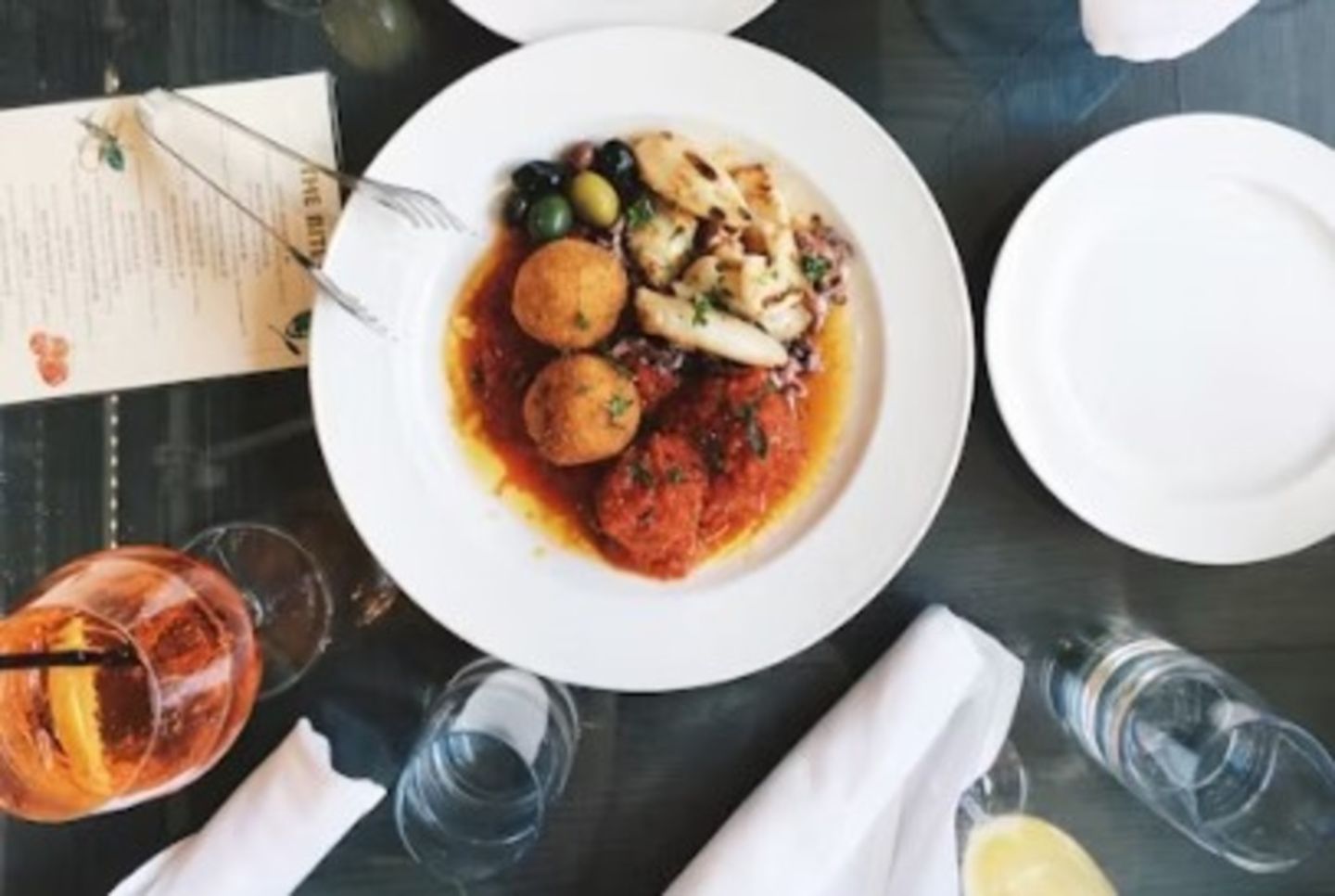 Blr Paris Restaurant(Restaurants & Bars) in Oud Metha, Dubai - HiDubai