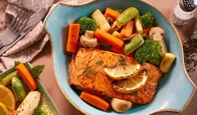 Al Amoor Express(Restaurants & Bars) in Trade Centre 1, Dubai - HiDubai