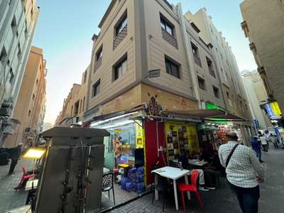 Doo Al Fanoos Cafeteria(Cafeterias) in Ayal Nasir, Dubai - HiDubai