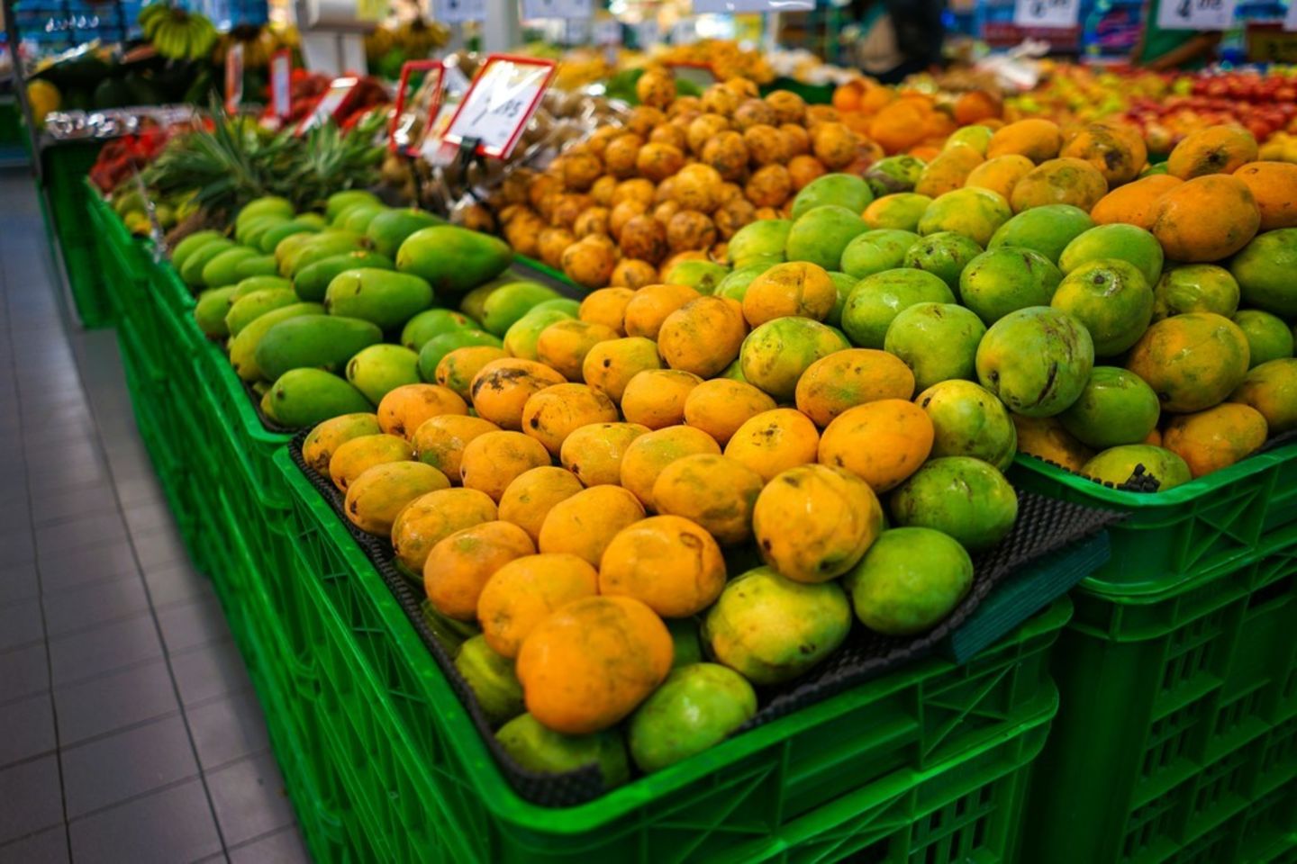 Hello Mart Supermarket(Supermarkets, Hypermarkets & Grocery Stores) in ...