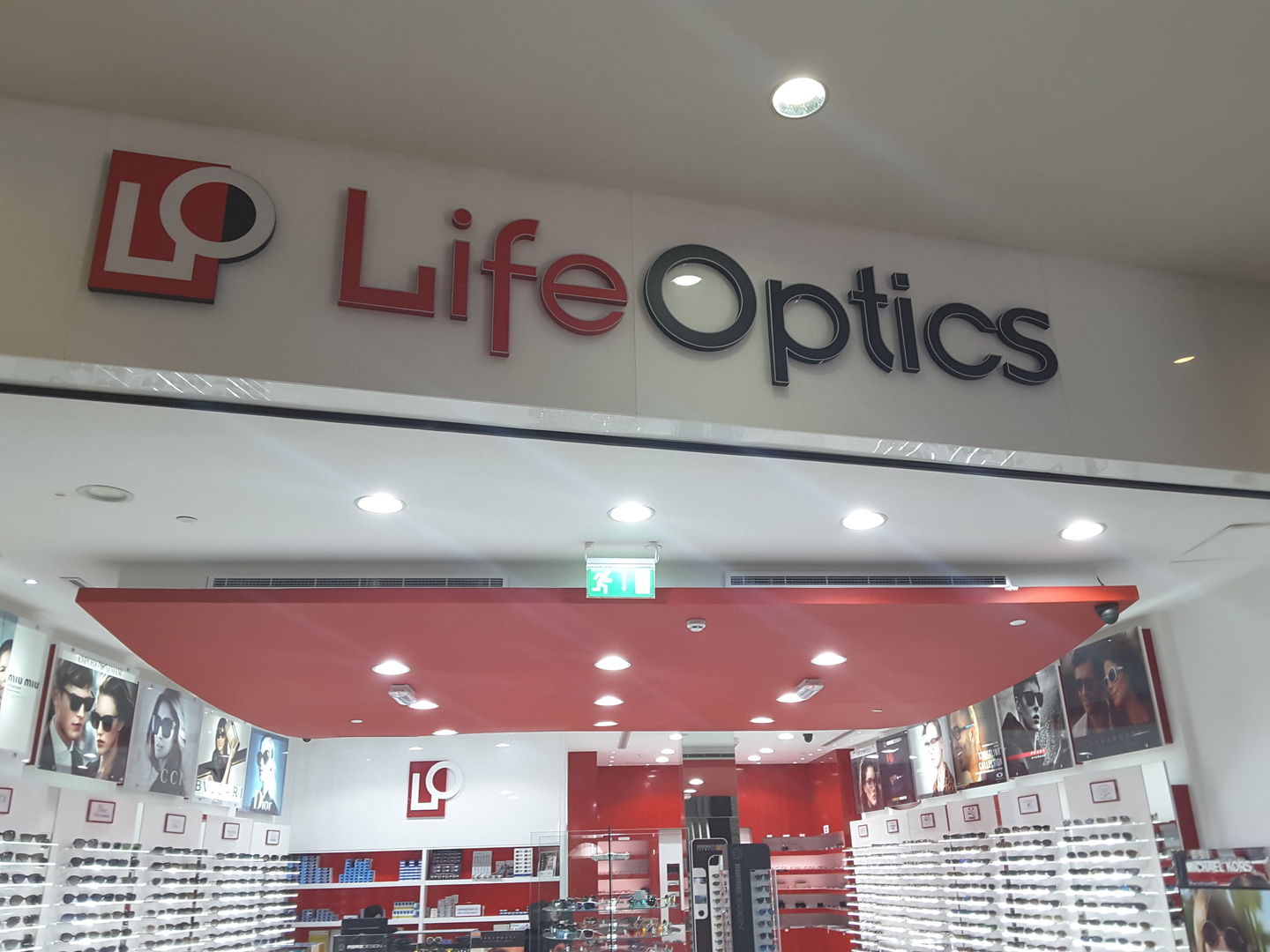 Life Optics(Watches & Eyewear) in Jumeirah 2, Dubai - HiDubai