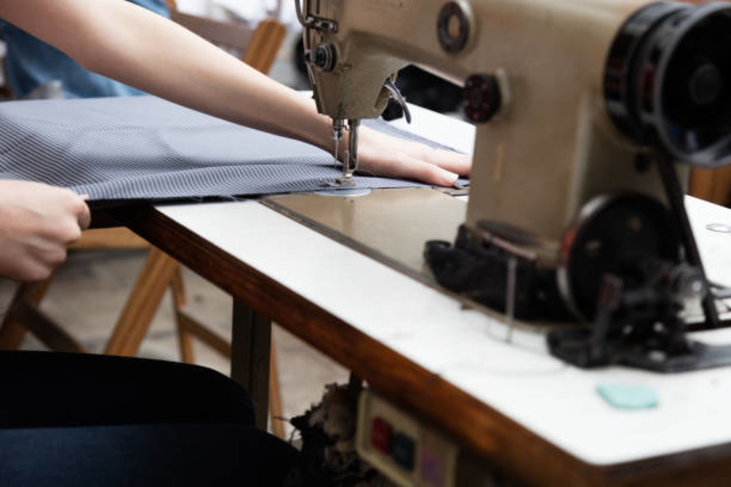 Pro Threads Bespoke Tailoring & Textiles(Tailoring) in Port Saeed, Dubai - HiDubai