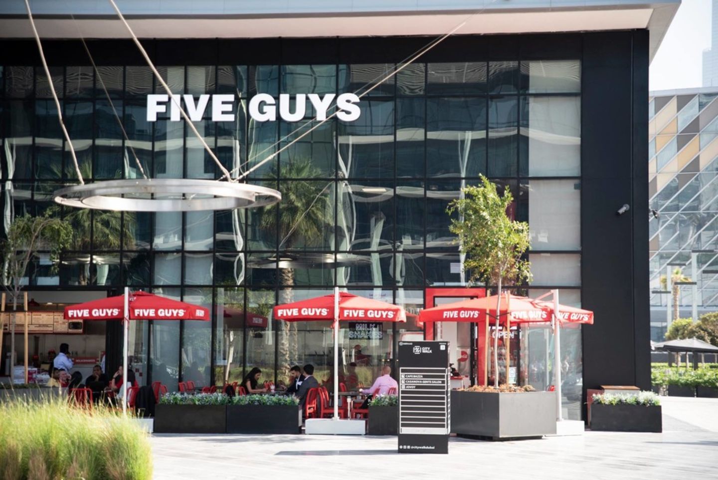 Five Guys(Restaurants & Bars) in Al Wasl, Dubai - HiDubai