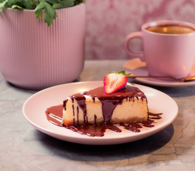 Choco Berry Boutique(Bakeries, Desserts & Sweets) in Al Merkadh, Dubai ...