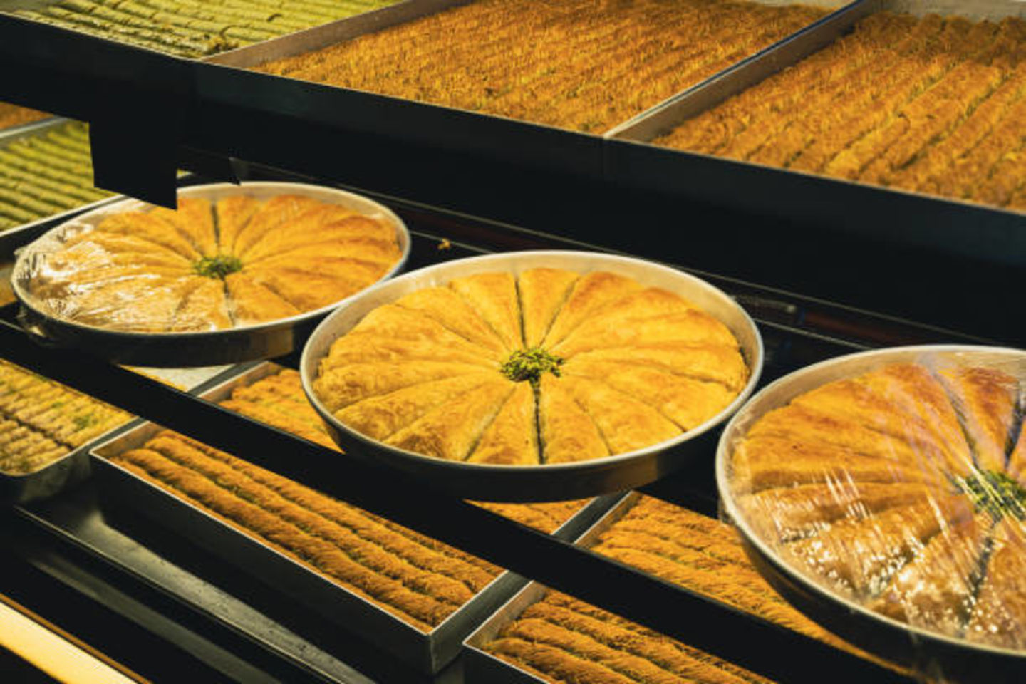 Al Reef Al Afghani Bakery(Bakeries, Desserts & Sweets) in Al Warqa'a 1 ...