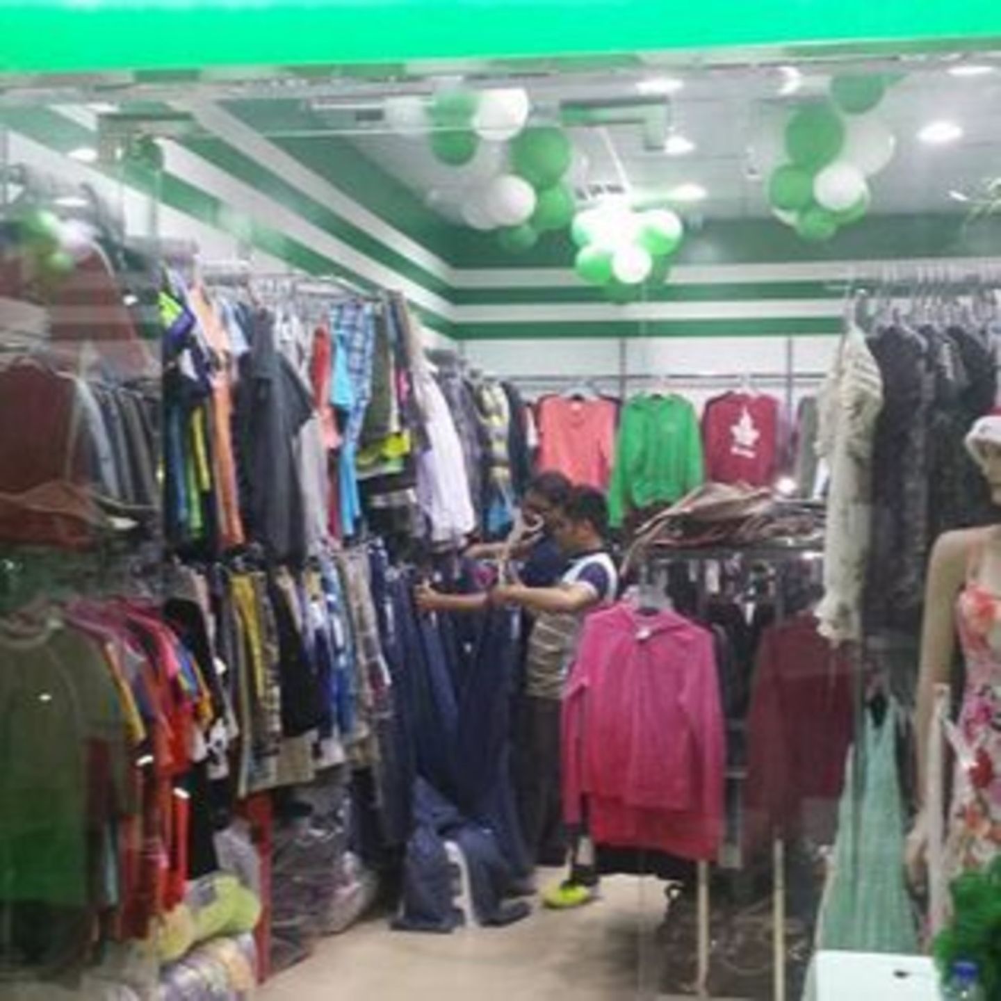 D & J Ukay Ukay Trading(Apparel) in Al Karama, Dubai - HiDubai