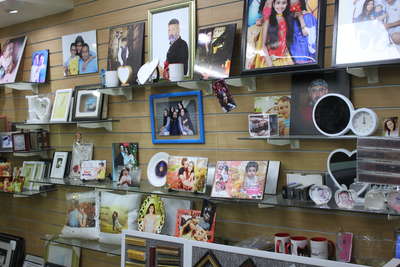 Photo Land star Studio(Art & Photography Services) in Al Karama, Dubai ...