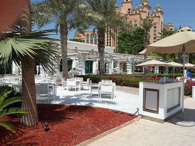 Nasimi Beach(Nightclubs) in The Palm Jumeirah (Nakhlat Jumeirah), Dubai ...