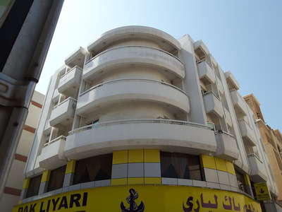 Pak Liyari Restaurant(Restaurants & Bars) in Meena Bazar (Al Souq Al ...