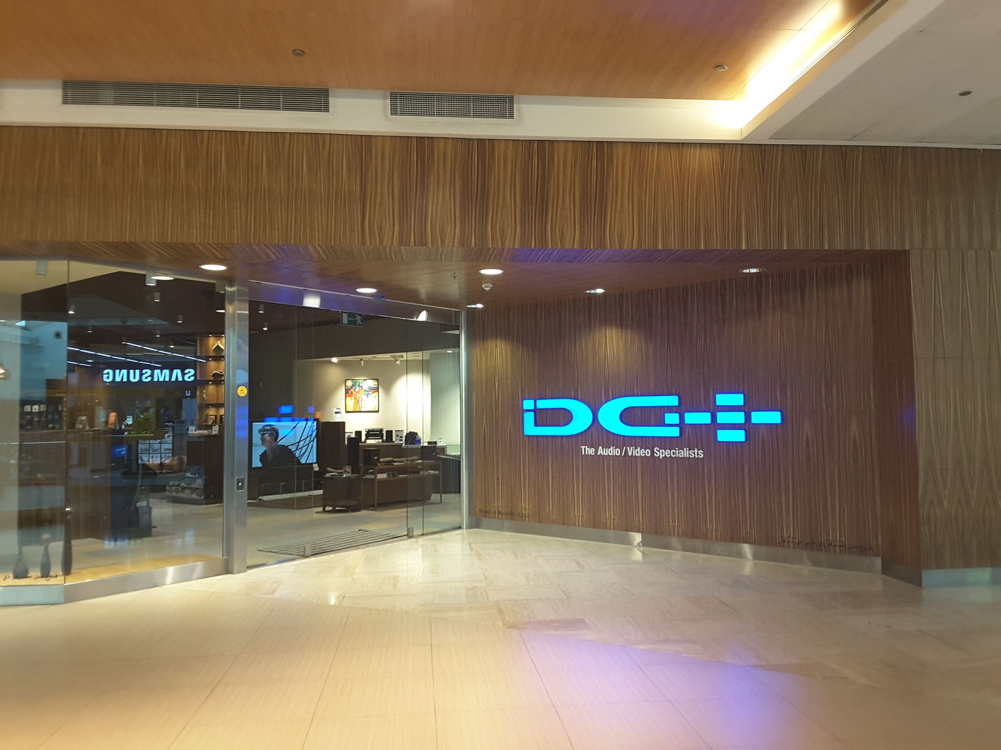 Dg Plus(Consumer Electronics) in Al Quoz Industrial 1, Dubai - HiDubai