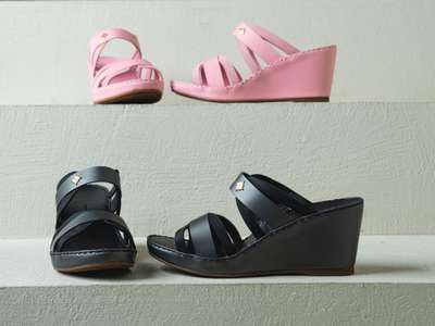 Al Mandoos(Footwear) in Nad Al Sheba 2, Dubai - HiDubai