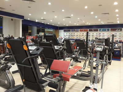 Emirates Sports Stores(Sporting Goods & Equipment) in Al Mizhar 1 ...