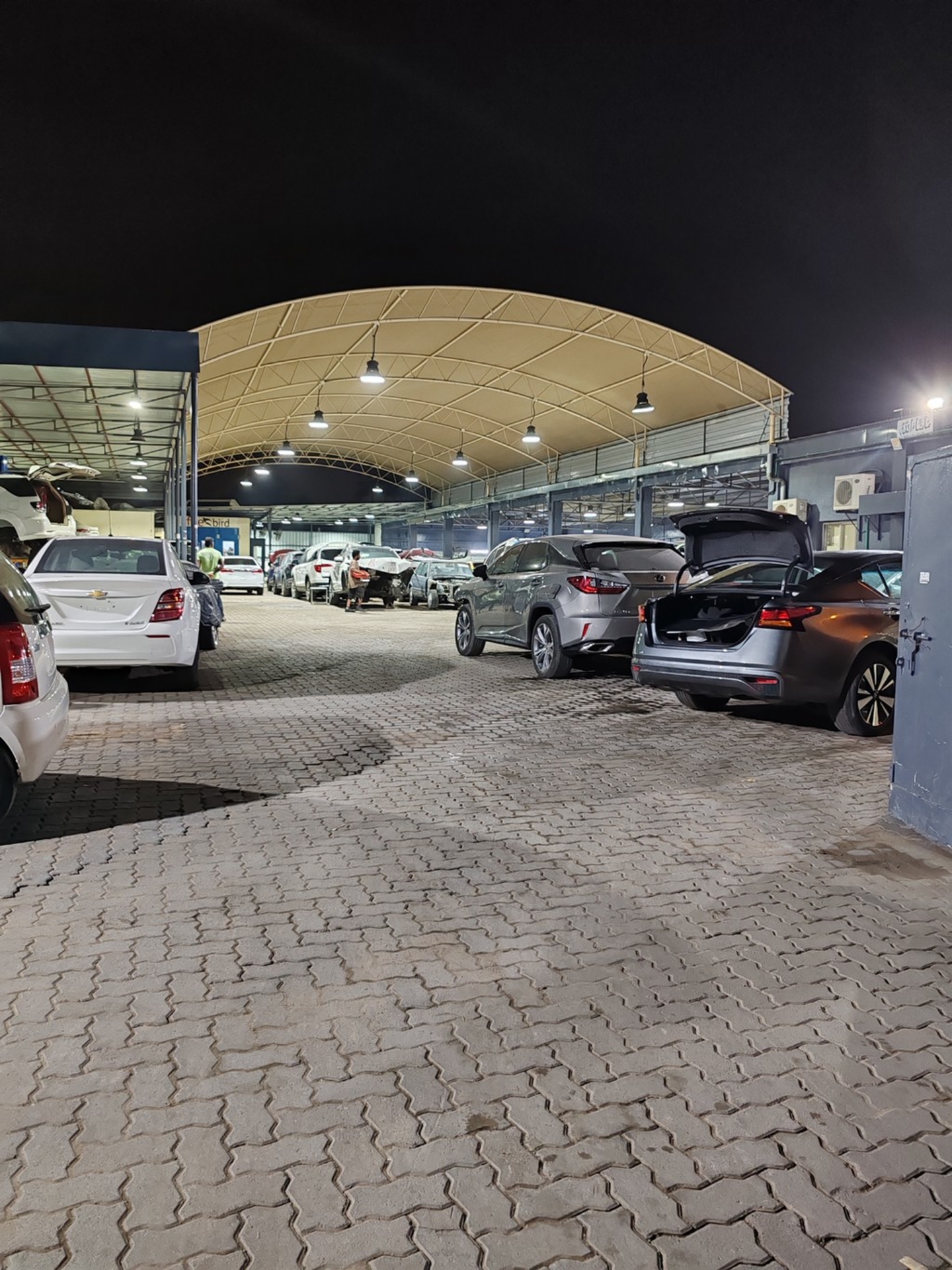 Blue Star Garage(Car Assistance & Repair) in Ras Al Khor Industrial 2 ...