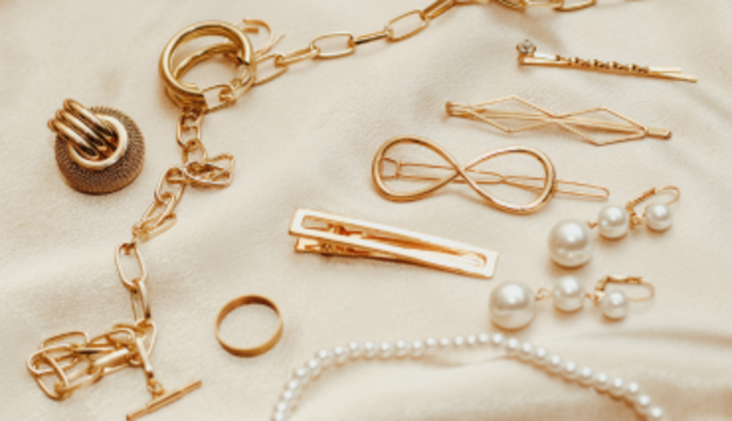 K A Y Zainab Jewellery L.l.c(Jewellery & Precious Stones) in Al Ras ...