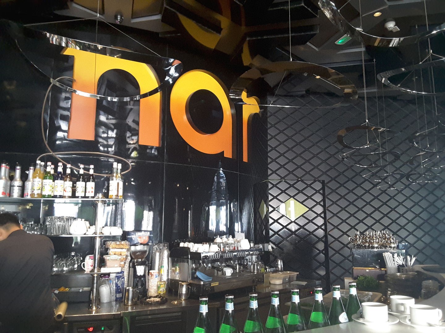 Nar(Restaurants & Bars) in Jumeirah 1, Dubai - HiDubai
