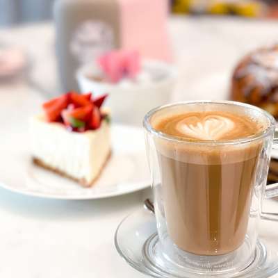 Ellamia(Cafeterias) in The Palm Jumeirah (Nakhlat Jumeirah), Dubai ...