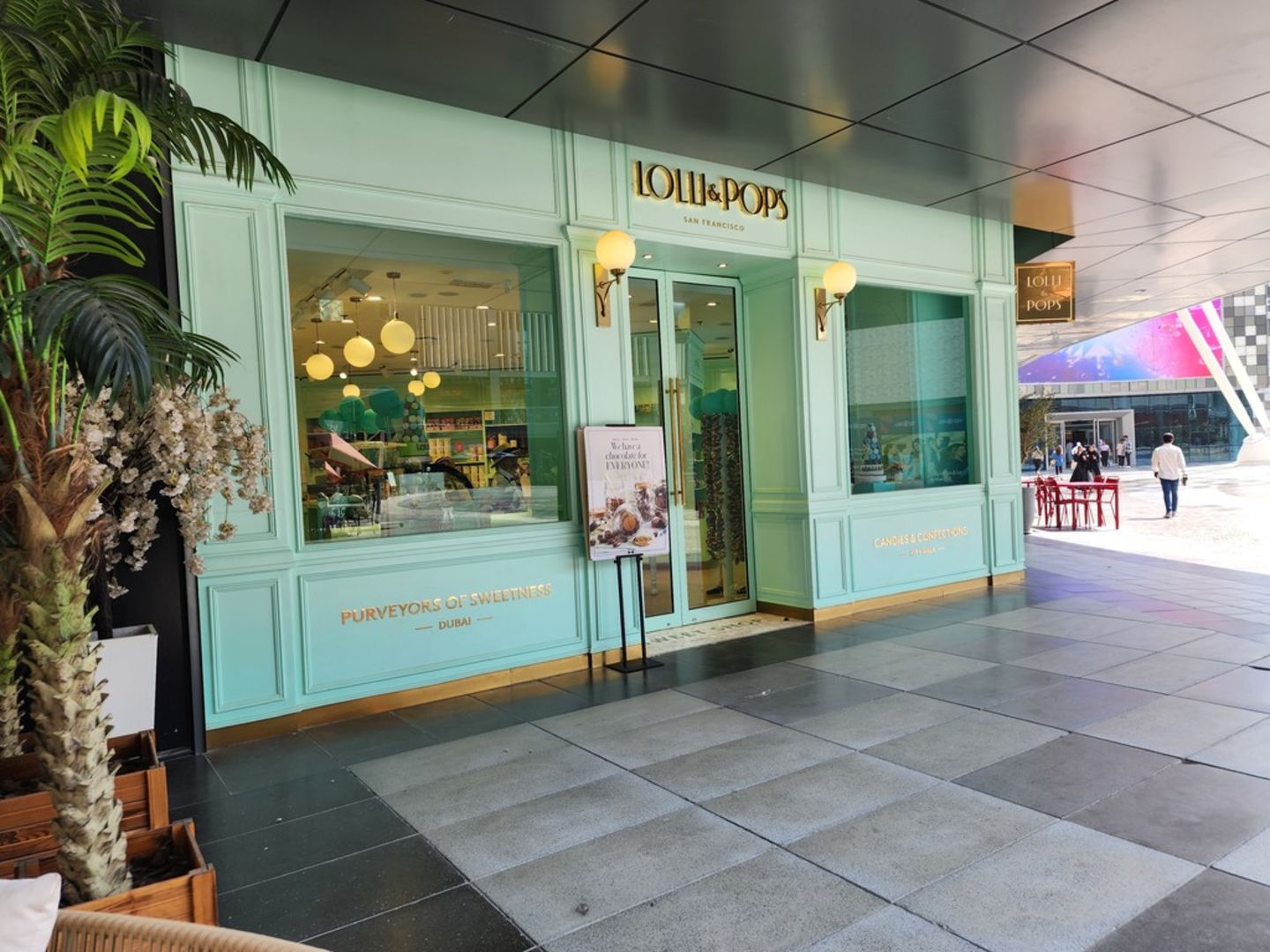 Lolli & pops(Bakeries, Desserts & Sweets) in Al Wasl, Dubai - HiDubai