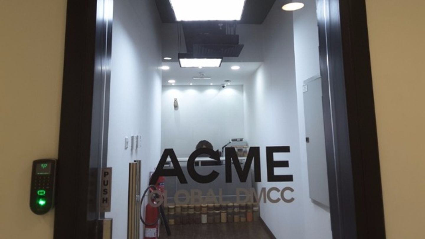Acme Global(Distributors & Wholesalers) in Jumeirah Lake Towers (Al ...