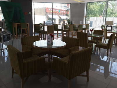 Al Dallah Lounge(Restaurants & Bars) in Al Bada', Dubai - HiDubai