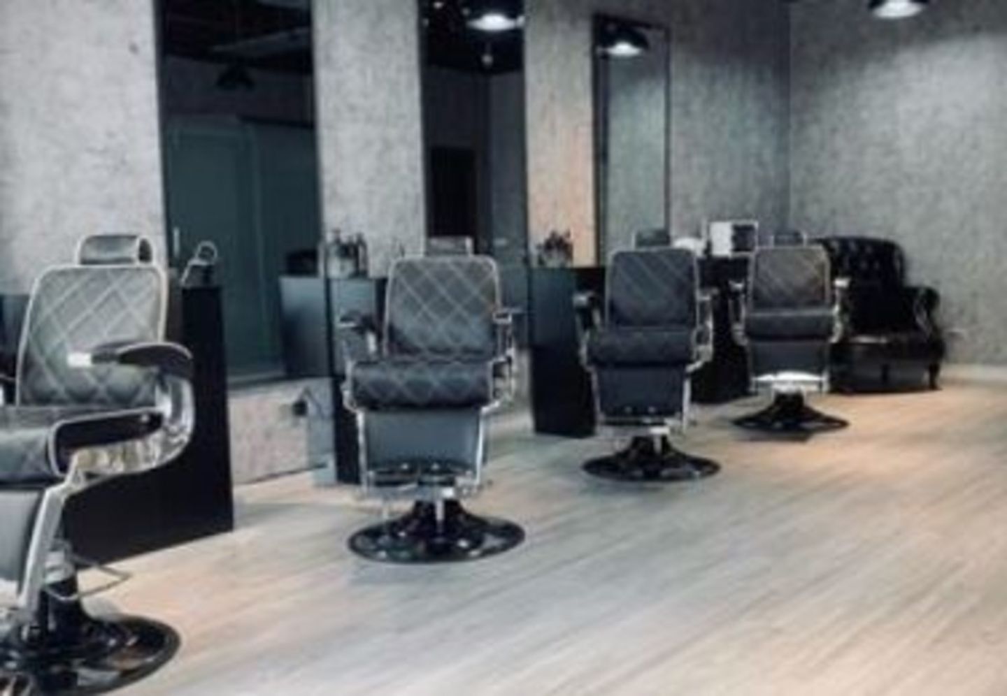 Fade And Hair Gents Salon(Beauty Salons) in Al Jadaf, Dubai - HiDubai