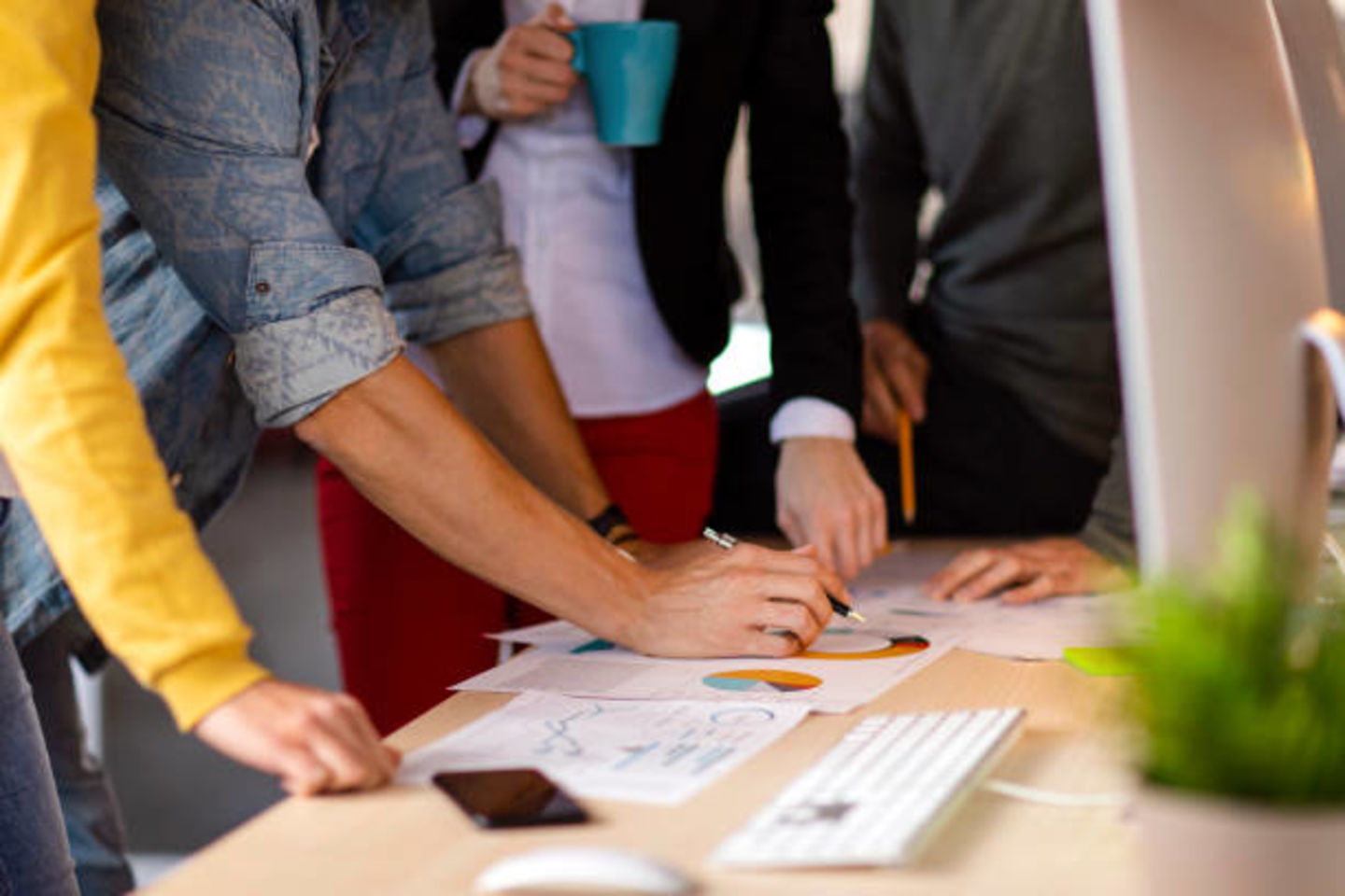 Mindshare Uae(Advertising & Design Agency) in Dubai Media City (Al ...