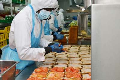 French Bakery(Central Kitchen) in Al Quoz Industrial 2, Dubai - HiDubai