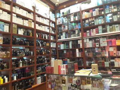 Sadia Perfumes & Cosmetics(Distributors & Wholesalers) in Al Buteen ...