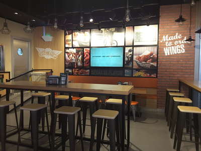 Wingstop(Restaurants & Bars) in Business Bay, Dubai - HiDubai