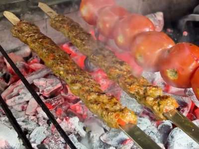 Durum Restaurant(Restaurants & Bars) in Nadd Al Hammar, Dubai - HiDubai