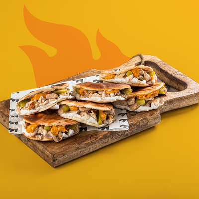 Al Abdallah Restaurant(Restaurants & Bars) in Al Wasl, Dubai - HiDubai