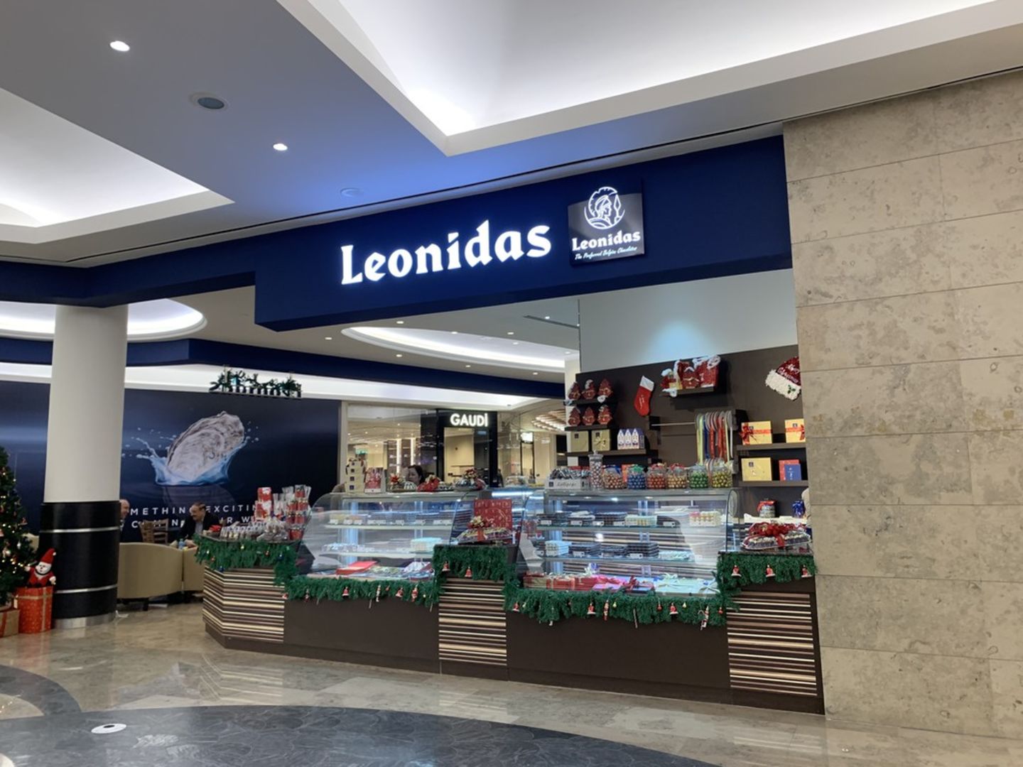 Leonidas(Restaurants & Bars) in Mankhool, Dubai - HiDubai