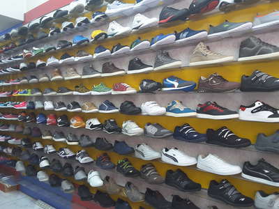 Red Flag Trading(Distributors & Wholesalers) in Al Ras, Dubai - HiDubai