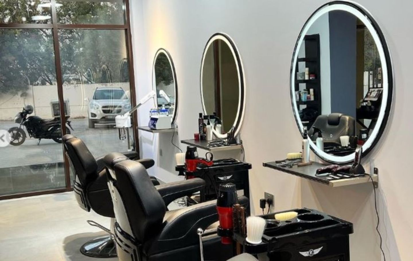Hair O Dynamics Gents Salon(Beauty Salons) in Al Jadaf, Dubai - HiDubai