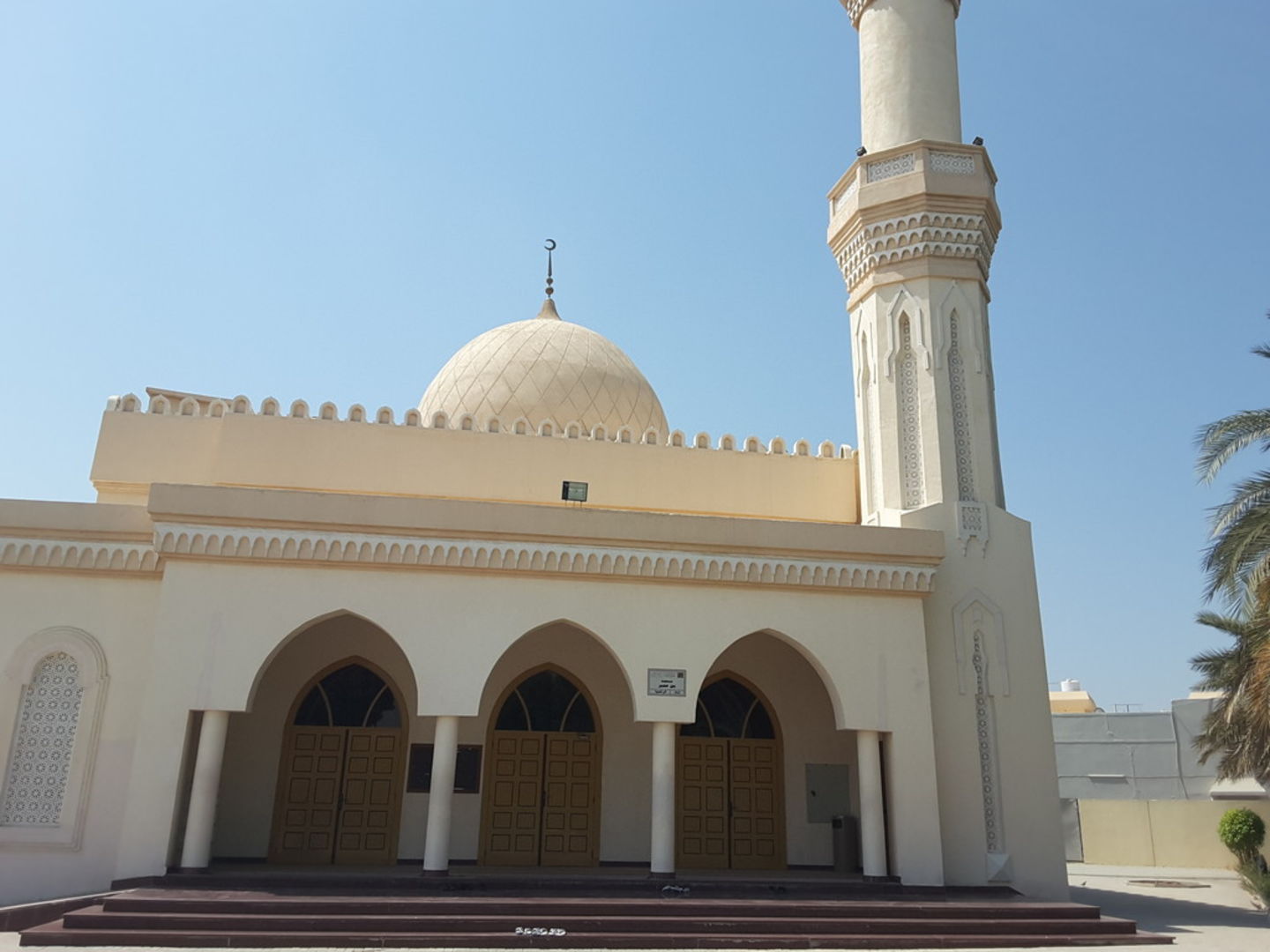 Bin Oumair Mosque(Religious Centres) in Al Rashidiya, Dubai - HiDubai