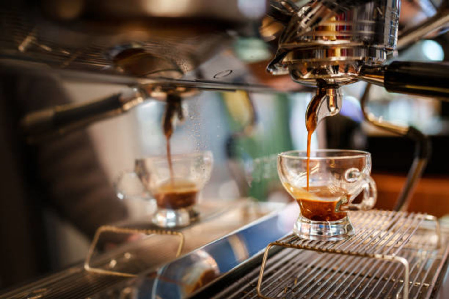 Matiwos Coffee Shop(Coffee Shops) in Al Daghaya, Dubai - HiDubai