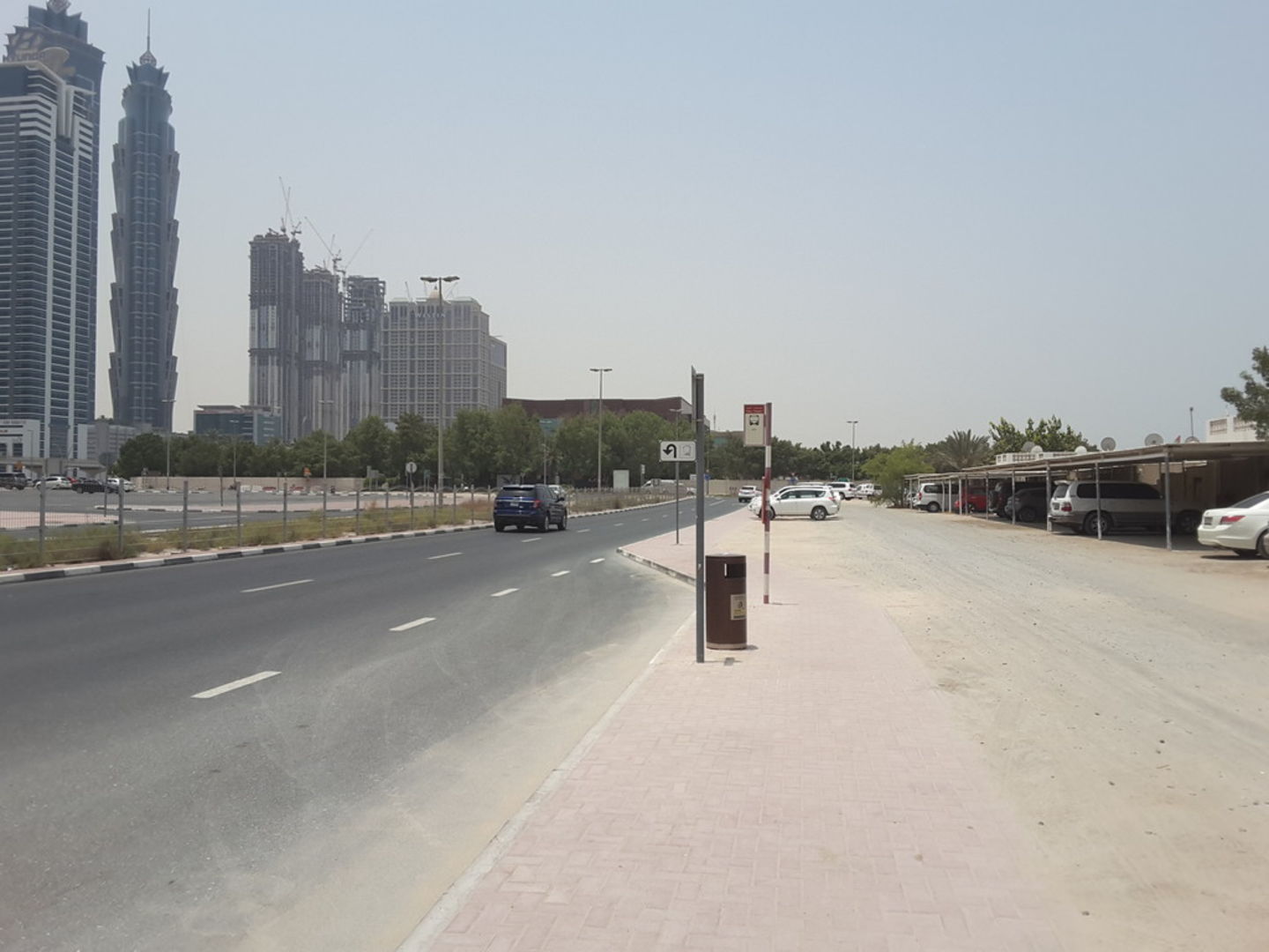 Safa, Lufthansa 2 Bus Stop(Public Transport) in Al Wasl, Dubai - HiDubai